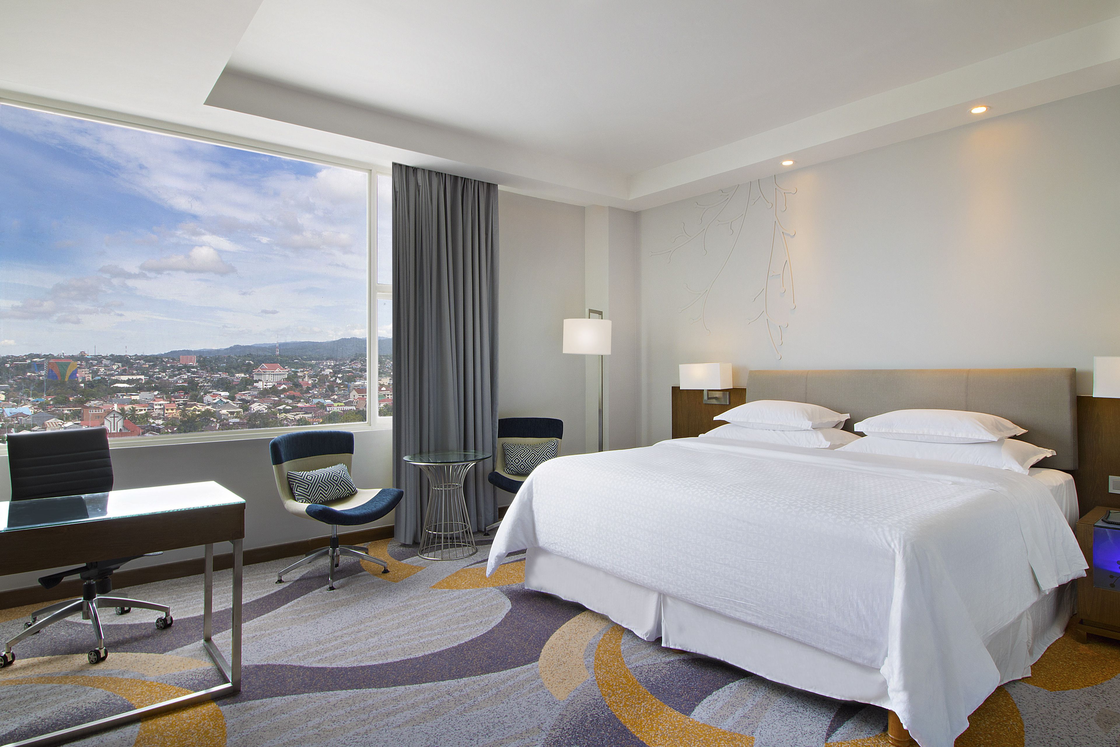 Four Points by Sheraton Manado in Manado: Find Hotel Reviews, Rooms ...