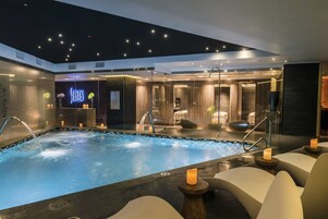 Sala(s) para tratamentos a casais, sauna, banheira de hidromassagem