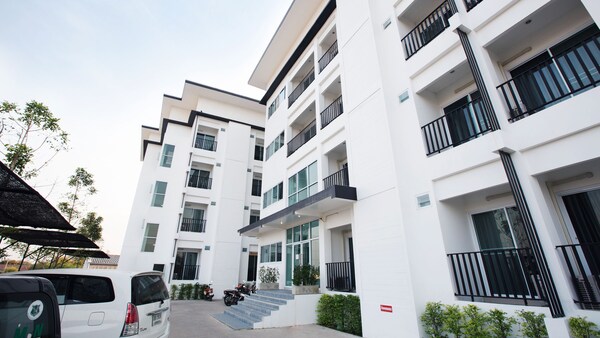 B2 Korat Boutique & Budget Hotel - Nakhon Ratchasima