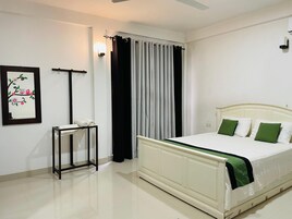 Quarto Familiar | Roupa de alta qualidade, secretária