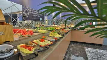 Buffet de pequeno-almoço