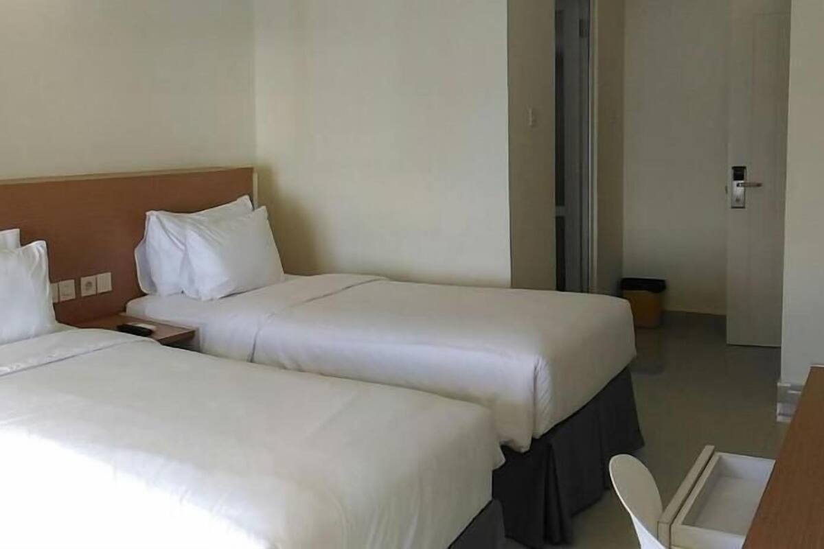 Secretária, quartos insonorizados, ferro/tábua de engomar, Wi-fi grátis