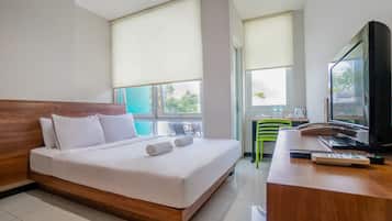Flexi Room | Escrivaninha, quartos à prova de som, Wi-Fi de cortesia