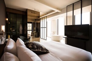 Quarto premium | Individualmente decorados, individualmente mobiliados, Wi-Fi de cortesia