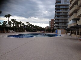 Apartamento, 3 quartos, terraço, vista para o mar (Lateral) | 2 quartos, ferro/tábua de engomar, Wi-fi grátis 