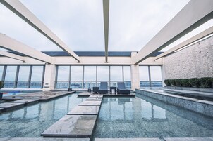 Piscina interior