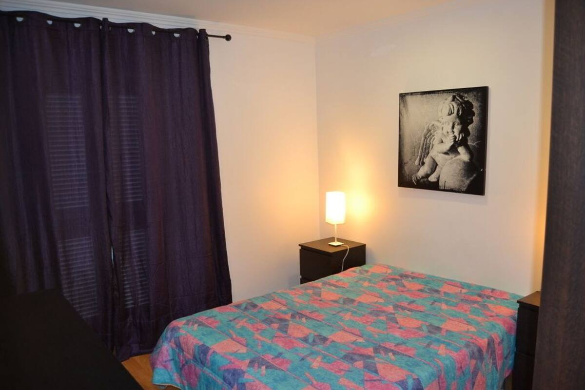 Vila (Casa Lazareto) | 1 quarto, cofres nos quartos, ferros/tábuas de passar roupa