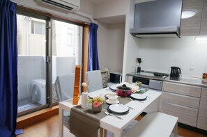 Suite | Quartos insonorizados, Wi-fi grátis, roupa de cama fornecida