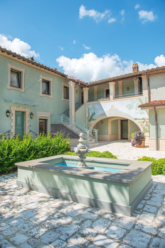 Relais Sassa Al Sole - Toskana