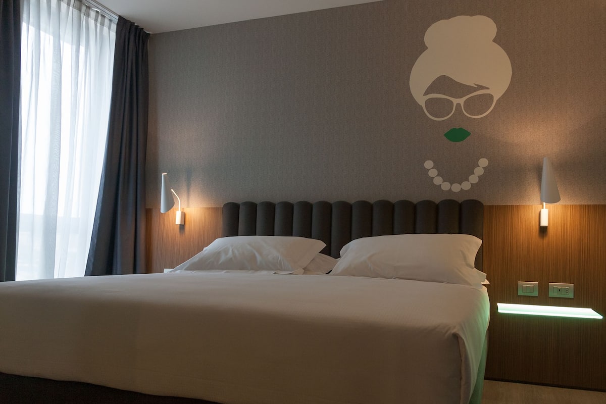 Suite Júnior | Roupa de alta qualidade, edredões de penas, minibar, cofre no quarto 