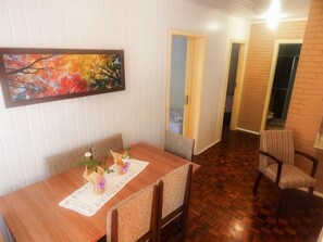 Casa, 2 quartos, não fumadores | Refeições no quarto