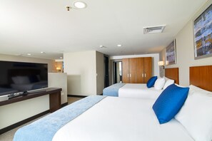 Suite Familiar (Loft) | Roupa de alta qualidade, camas de colchão pillowtop, minibar 