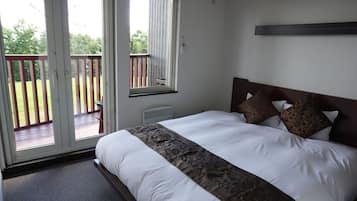 Apartamento, 1 quarto (Double) | 1 quarto, cofres nos quartos, escrivaninha