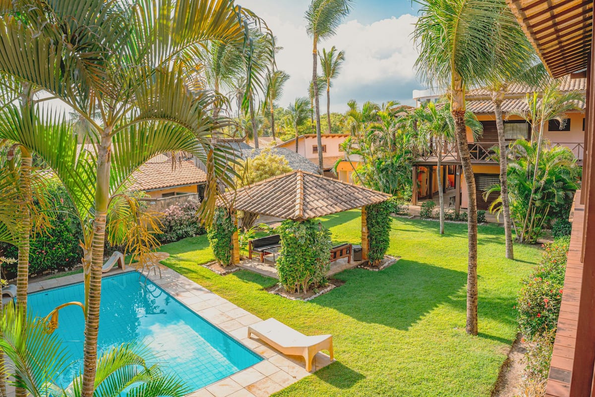 Quarto superior, banheiro privativo, na torre (com Ar-condicionado) | Wi-Fi de cortesia, roupa de cama