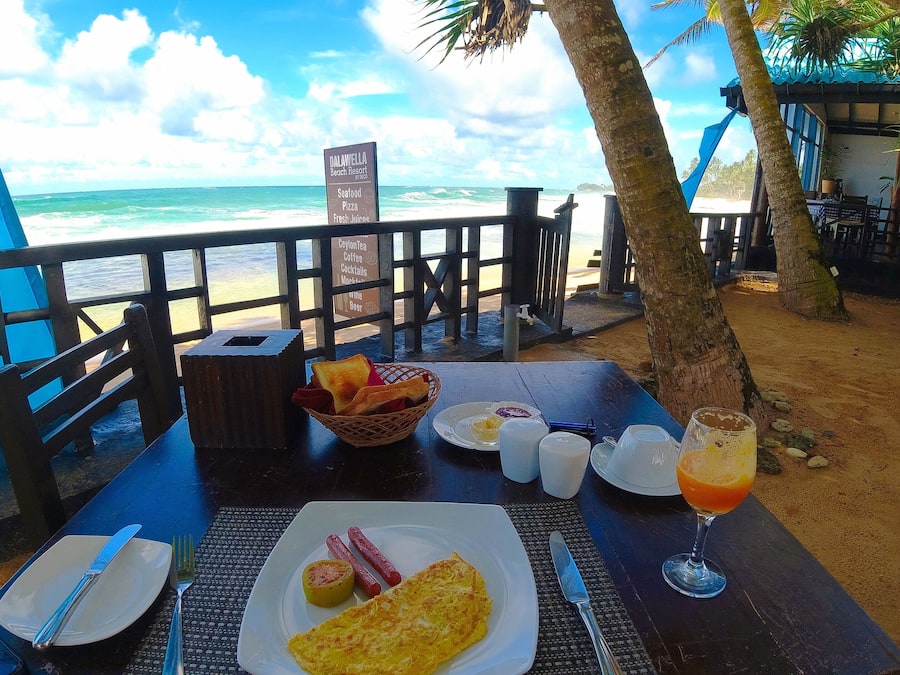 Pequeno-almoço inglês diário (6 USD por pessoa)