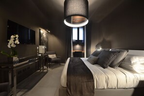 Quarto casal design, 1 cama King | Vista do quarto