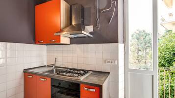 Apartamento Comfort, 5 quartos (Salita Quintino Sella 7) | Kitchenette privada
