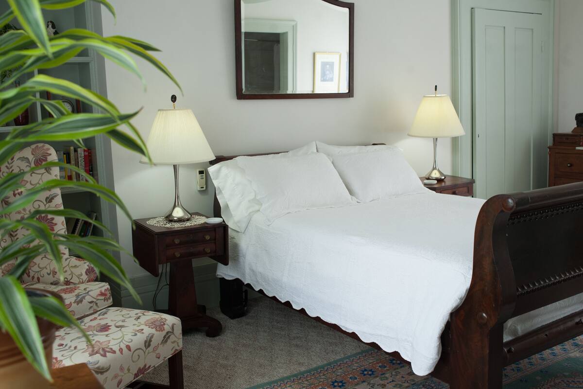 Suite Premier, 1 cama queen-size, vista para o jardim | Lençóis de algodão egípcio, roupa de alta qualidade, Wi-fi grátis 