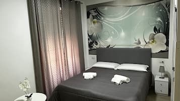 Quarto Duplo ou Twin Clássico | Roupa de alta qualidade, camas de colchão viscoelástico, minibar