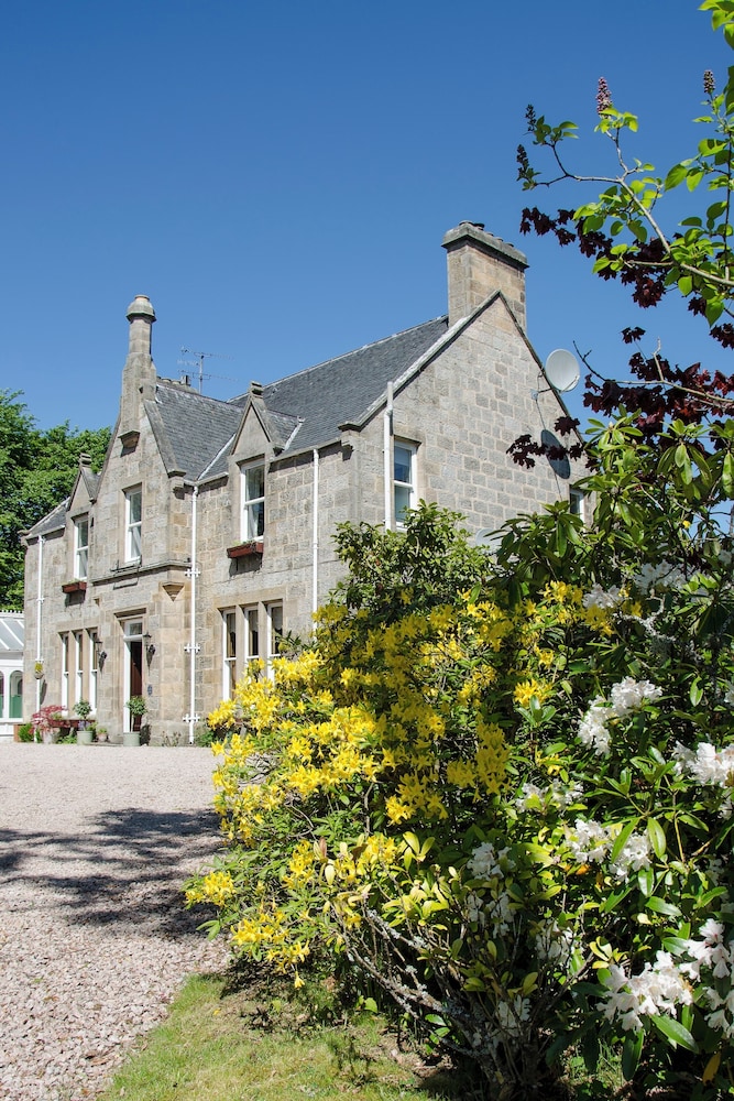 Ravenscourt Guest House - Grantown-on-Spey
