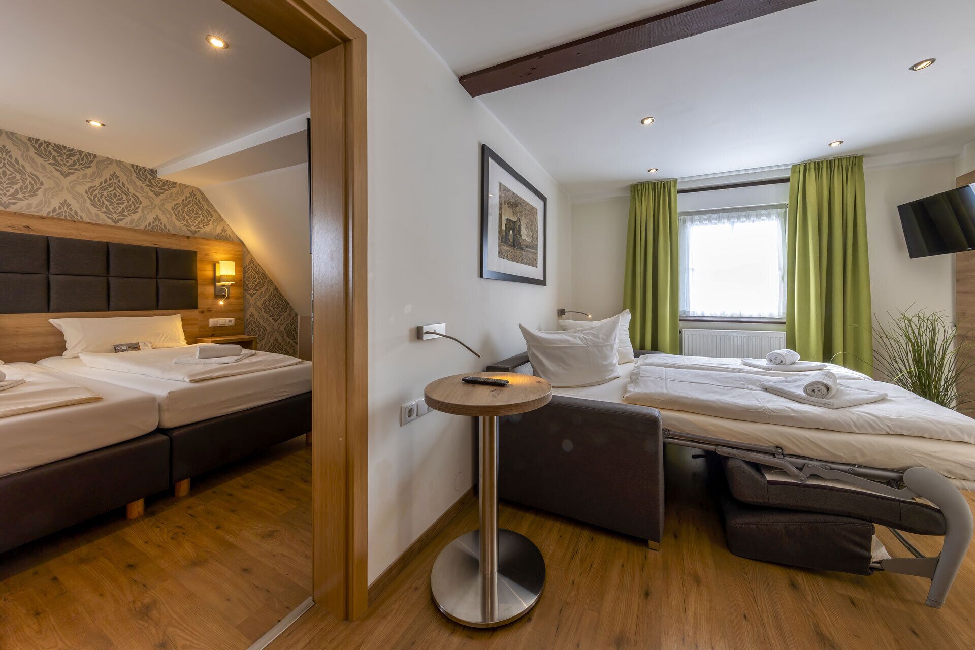 Quarto Duplo Comfort (Guest House) | Roupa hipoalergénica, secretária 