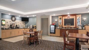 Pequeno-almoço tipo buffet diário incluído