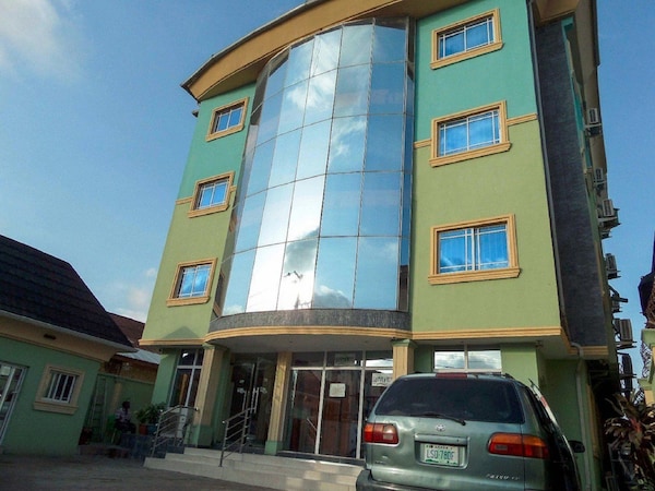 Ghatview Hotel - Lagos, Niger