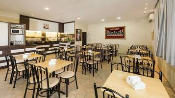 Zona de pequenos-almoços