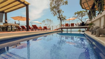 Piscina exterior