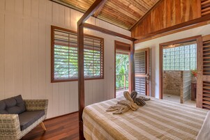 4 Poster Queen with Jungle View | Lençóis de algodão egípcio, roupa de alta qualidade 