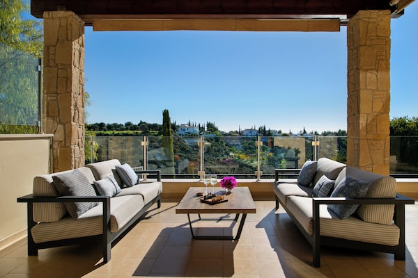 Aphrodite Hills Rentals – Superior Villas - Chypre