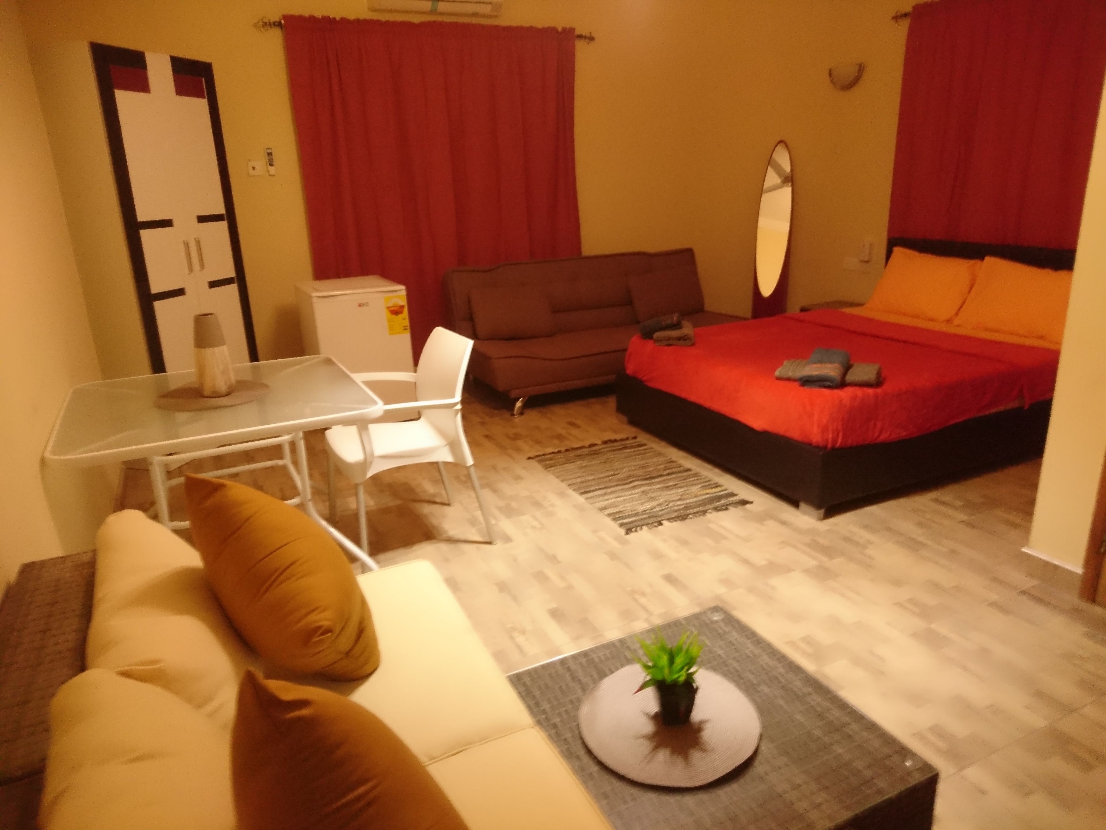 Suite-Estúdio Exclusiva, 1 quarto, Vista para a cidade, no piso executivo | Roupa de alta qualidade, camas de colchão pillowtop, minibar 