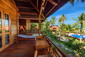Bungalow Tradicional, em frente à praia | Varanda