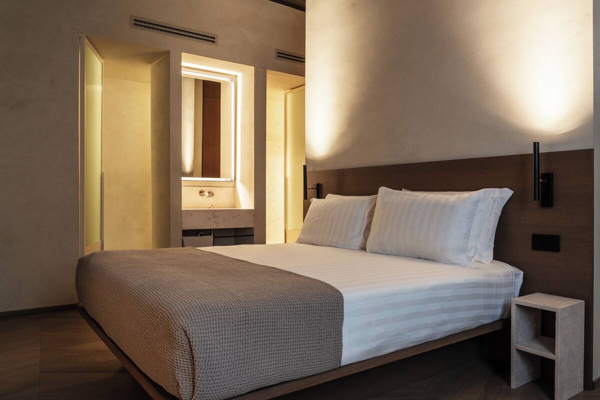 Suíte família | Roupas de cama premium, cofres nos quartos, escrivaninha