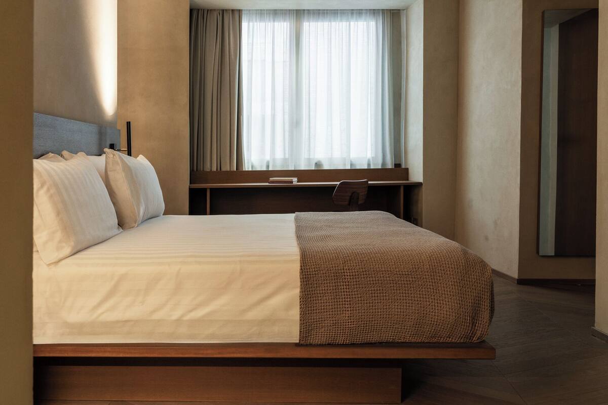 Quarto standard | Roupas de cama premium, cofres nos quartos, escrivaninha