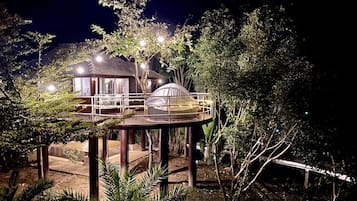 Super Deluxe Jacuzzi | Terraço/pátio