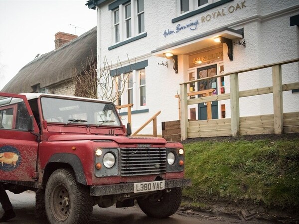 Helen Browning's Royal Oak - Cotswolds