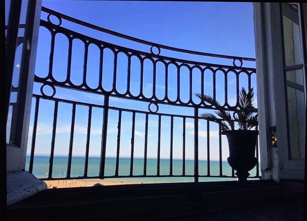 Moray Hastings Self-catering Apartment - Bexhill