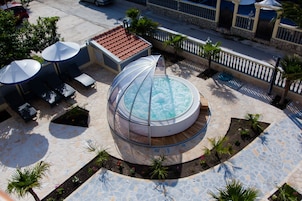 Banheira de hidromassagem exterior