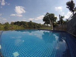 Piscina externa