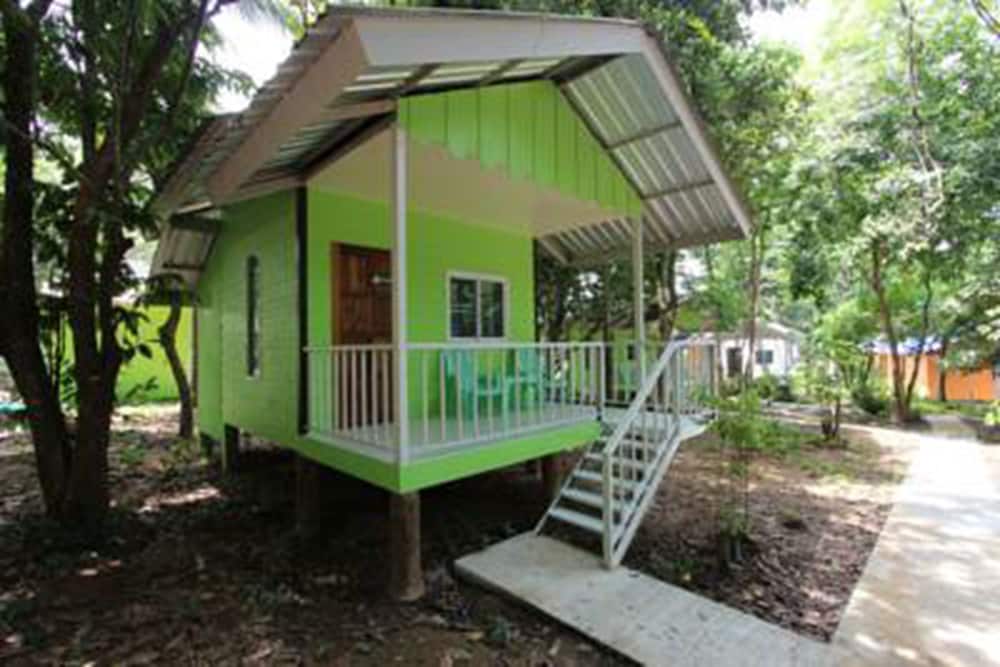 Koh Phayam Greentawan Resort - Ranong