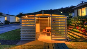 Área para churrascos e piqueniques