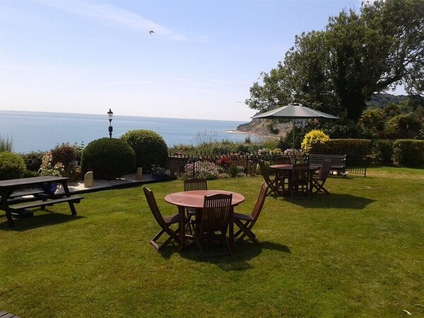 The Cliff Hall - Shanklin
