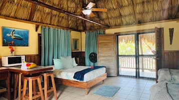 Grande Terrace #12 | Individualmente mobiliados, Wi-Fi de cortesia, roupa de cama