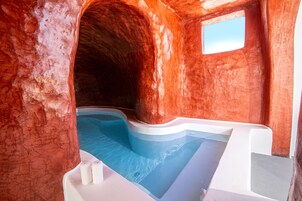 Premium Villa with Outdoor Plunge Pool and Sea View | Terraço/pátio