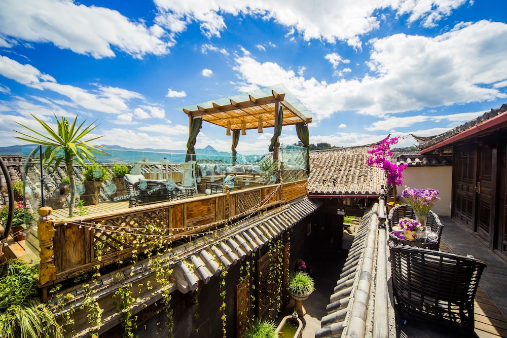 Lijiang Wengjia Dayuan - Lijiang