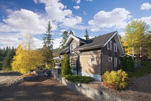 Villa de Luxo, 4 quartos, sauna (Marsalkka) | 4 quartos, lençóis de algodão egípcio, roupa de alta qualidade