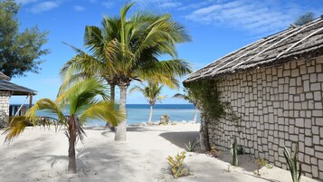 Vista para praia/oceano