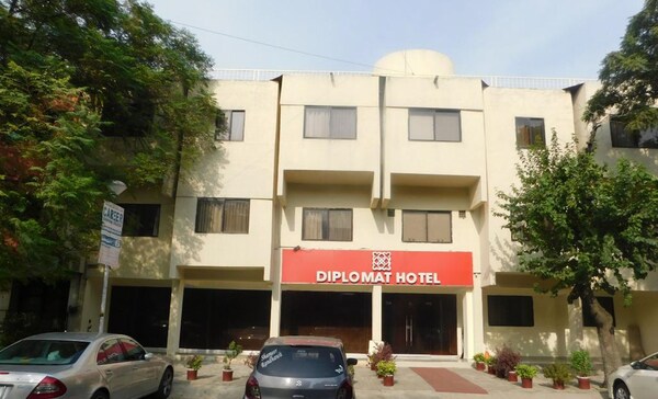 Diplomat Hotel - Islamabad