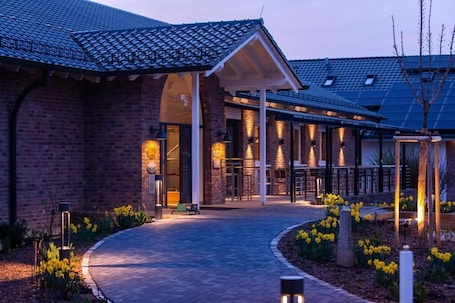 Fachada. Gut Heckenhof Hotel & Golfresort